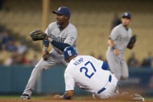 Who Covers Second Base On A Steal? - Baseball Bible