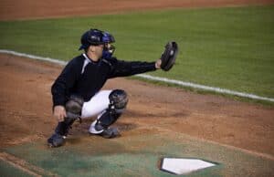 Is Catching Bad For Your Knees? - Baseball Bible